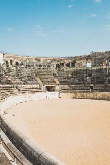Que faire à Nîmes en amoureux ? Week-end en couple